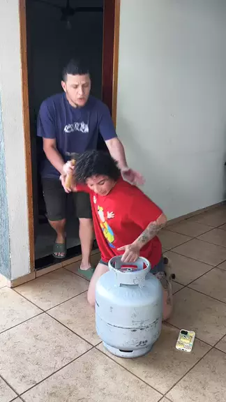 mudinho oficial:quando ela resolve fazer igual