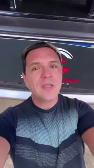 onde fica o extintor do jeep compass