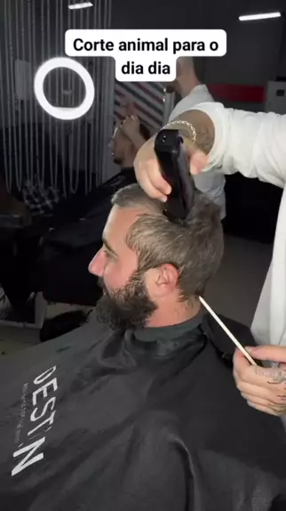 corte de cabelo zeca urubu: