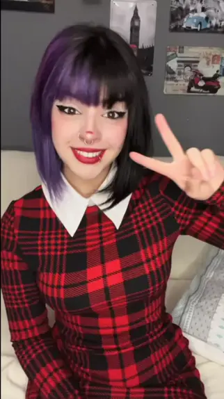 agnes mccormick twitter